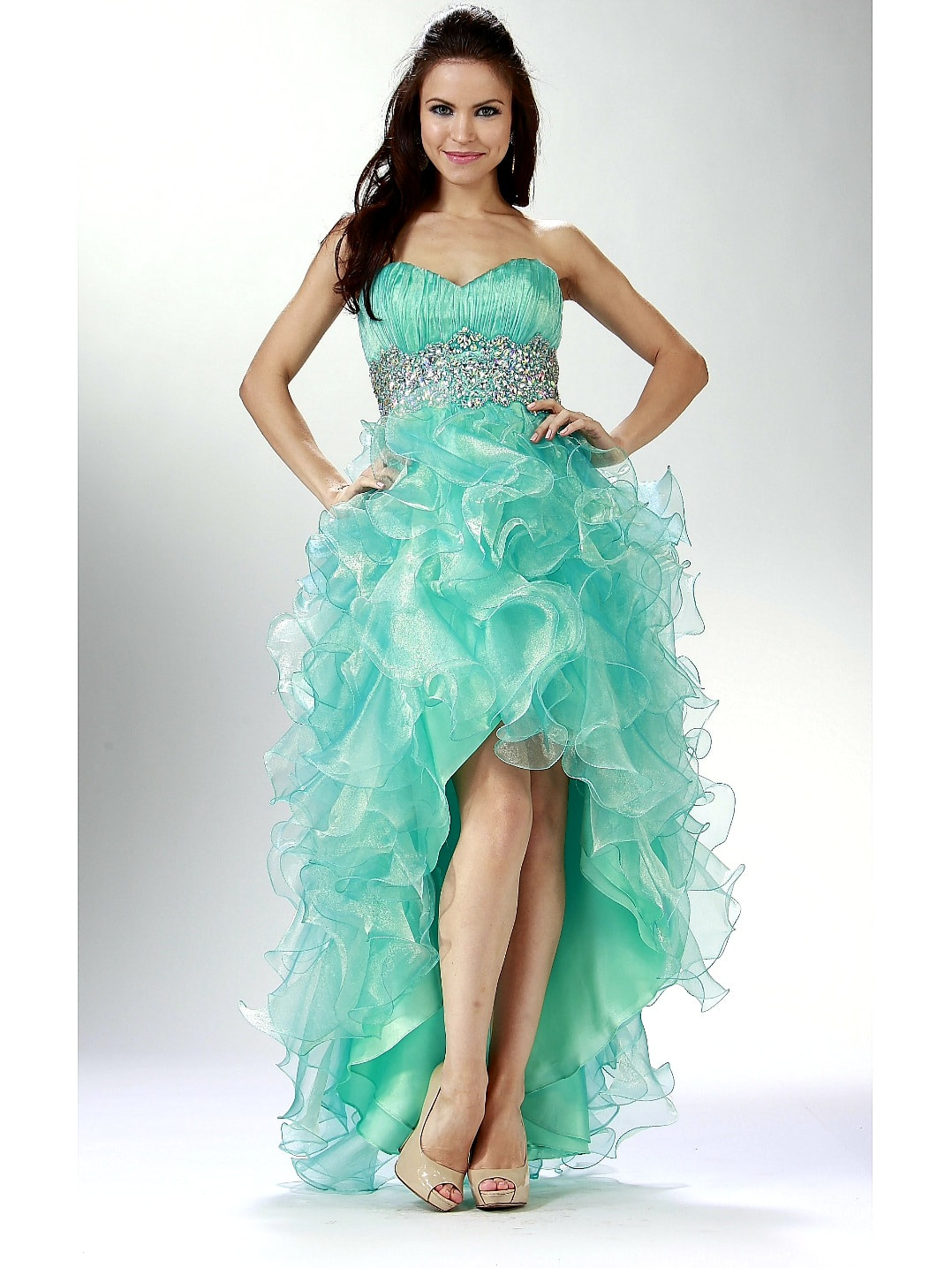 Layla - 6736 - Africanpride Radio